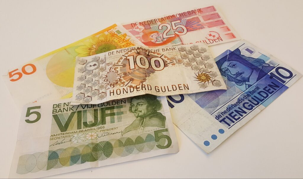 Doneer oude guldens en vreemde valuta - MIVA